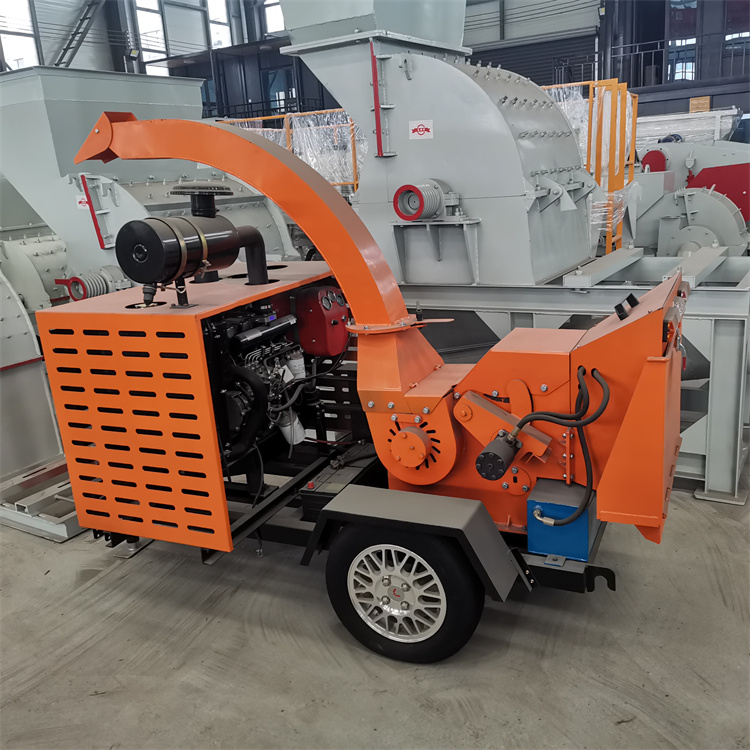 The use of mobile tree branch crusher - mantomachinery